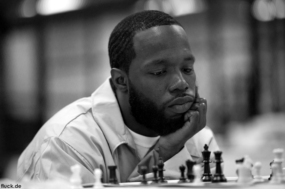 Oliver Fluck, Prison Chess & the Inmate Portrait | Prison Photography